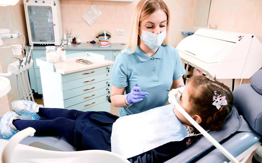 Dental Cryotherapy with CO2, Nitrous Oxide, and Liquid Nitrogen