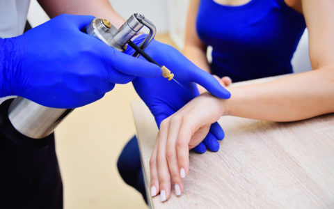 Medical-grade Liquid Nitrogen for Cryotherapy | Wellness Centers and ...